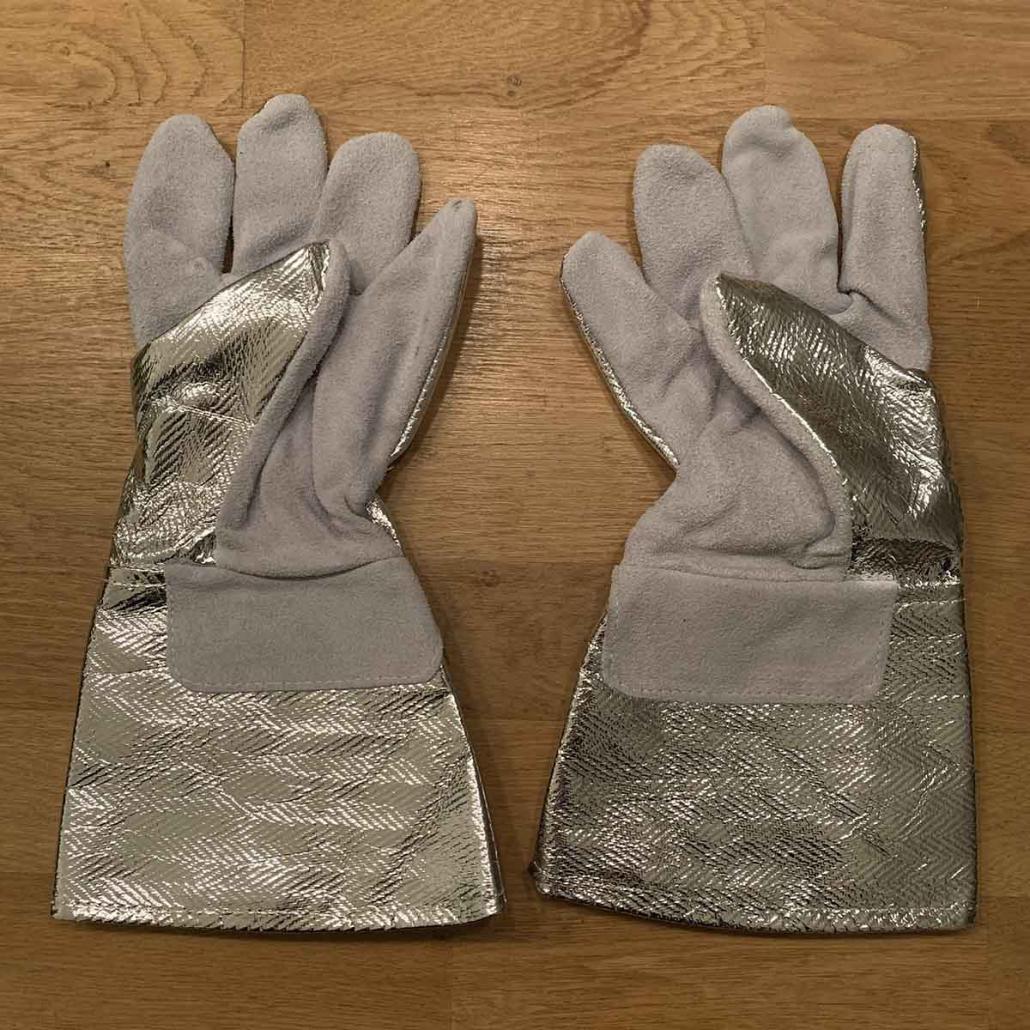 Tempex fire protection gloves - Aviation Gadgets