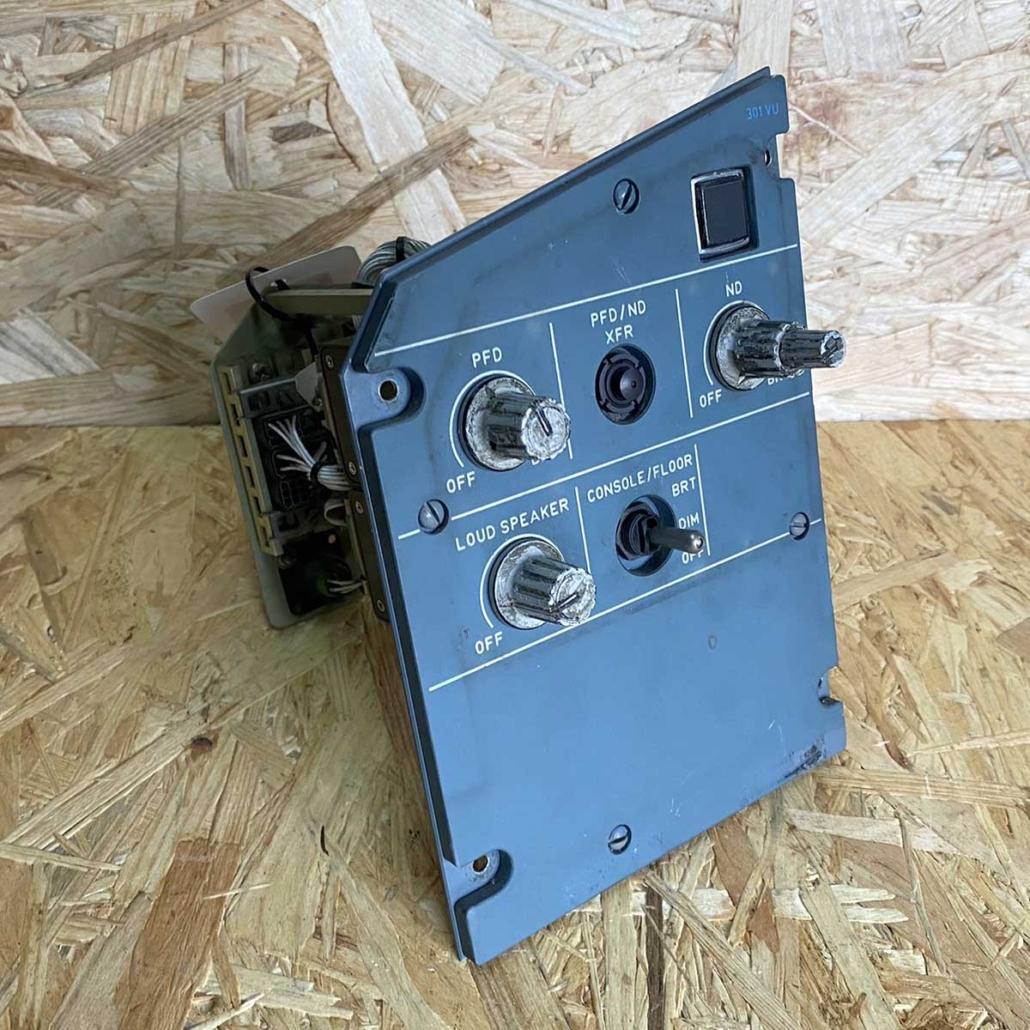 Airbus A320 captain lighting loudspeaker control panel 301VU - Aviation ...