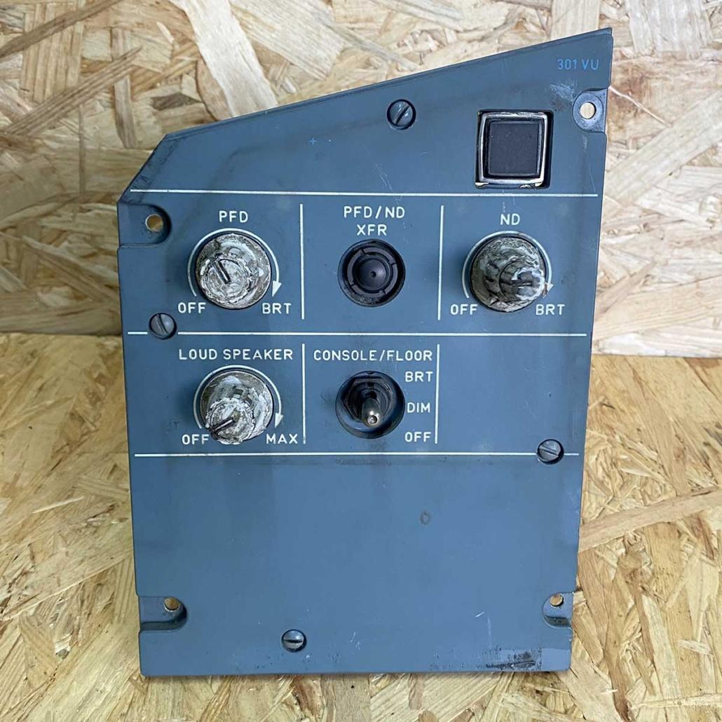 Airbus A320 captain lighting loudspeaker control panel 301VU - Aviation ...