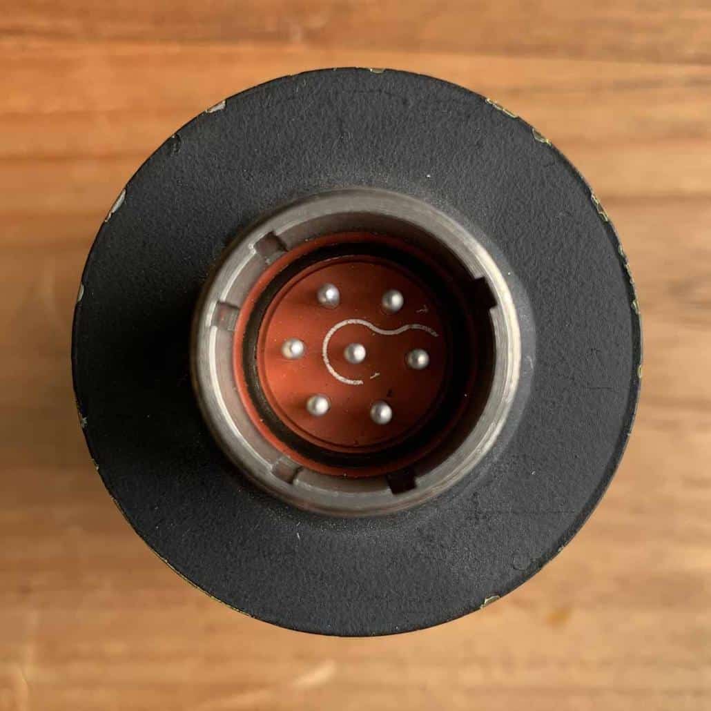 Engine oil quantity indicator - Aviation Gadgets