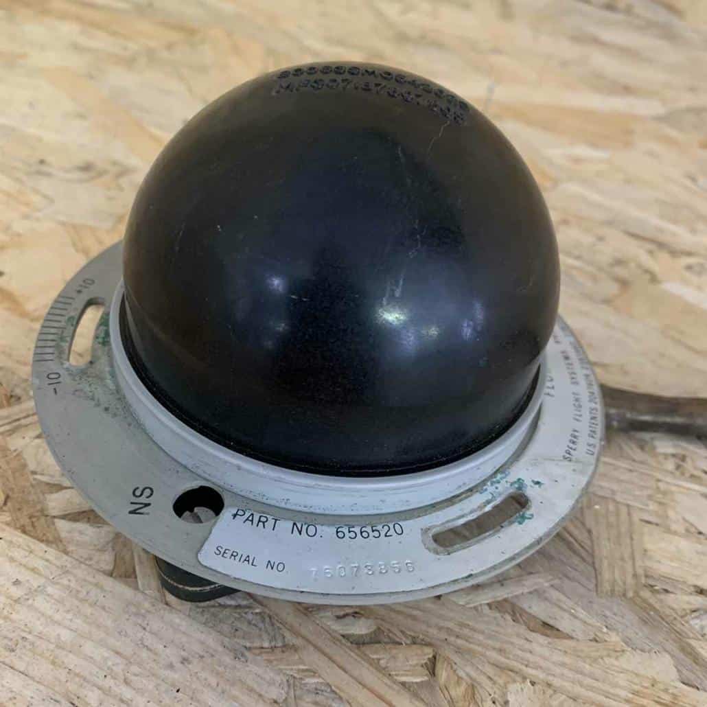 Flux valve and compensator - Aviation Gadgets