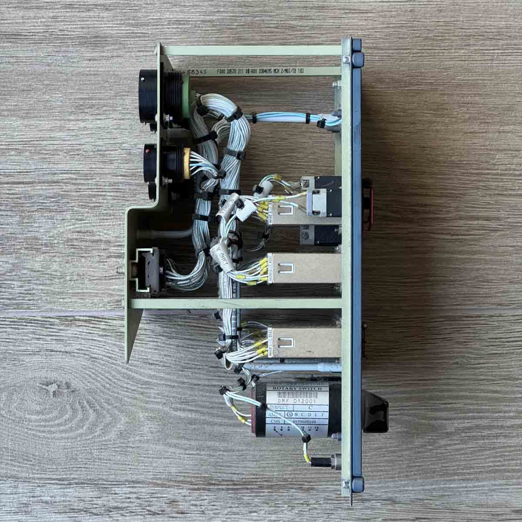 Airbus A320 overhead control & indication panel 22VU - Aviation Gadgets