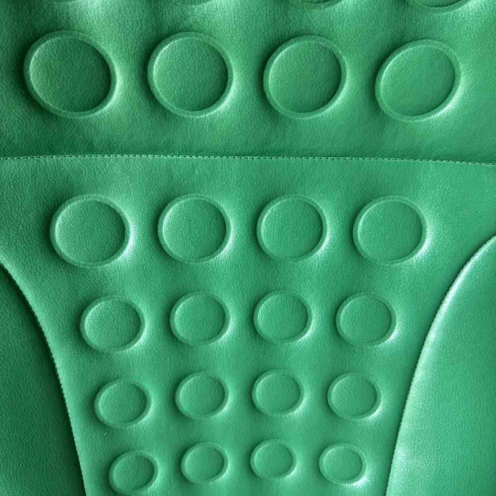 Transavia Boeing 737 PH-XRC economy passenger seats - Aviation Gadgets