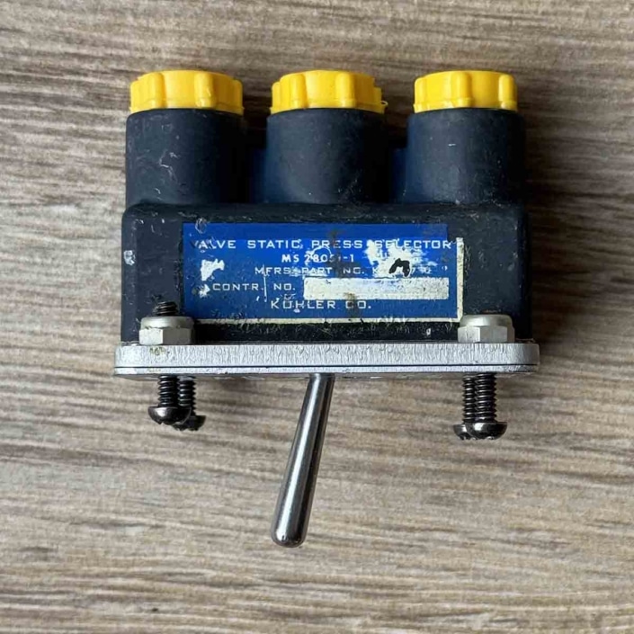 Flow control valve - Aviation Gadgets