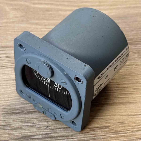 Airbus A320 magnetic standby compass - Aviation Gadgets