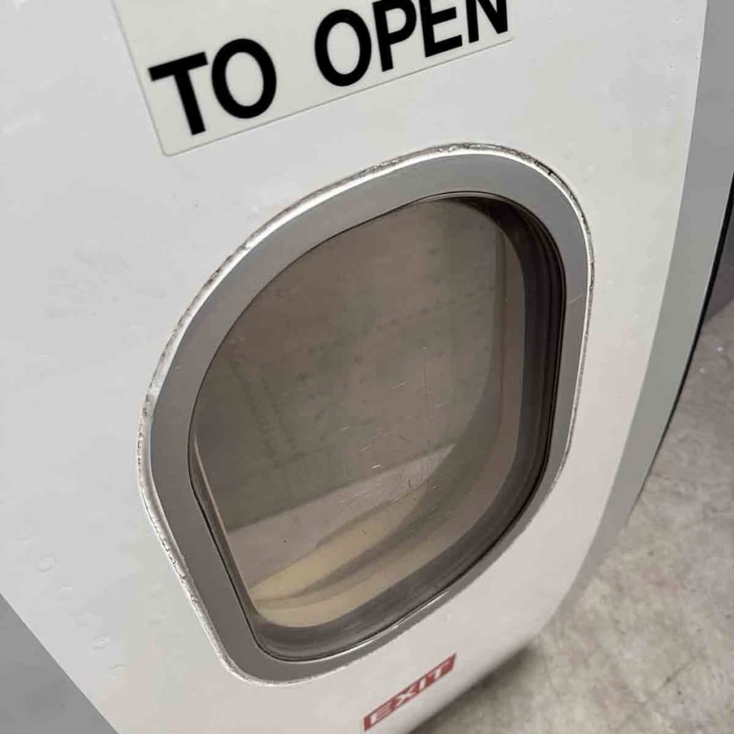 Avion Express Airbus A320 LY-VEV emergency exit hatch - Aviation Gadgets